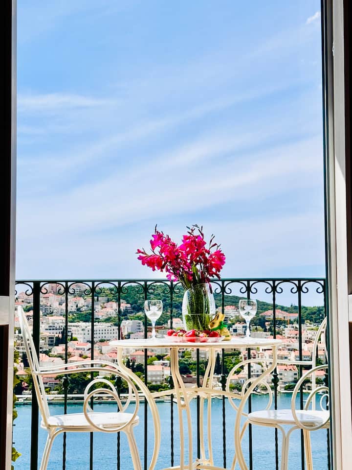 House In Dubrovnik, Excellent Sea Views, Terraces - Dubrovnik