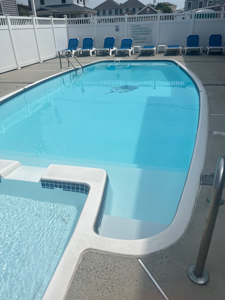 Wildwood Crest Apartment - Cape May, NJ
