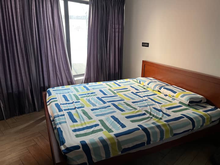 Red Mansion - A Room With A King Bed - ティルバナンタプーラム