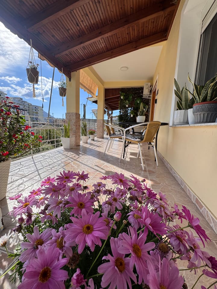 Giorgos_apartment_stadium2 - Himarë