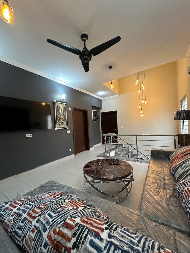 70 Inch Led|2 Ac|murree View|entire Villa|bahria -