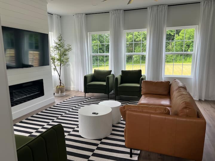 New Knoxville House - Knoxville, TN