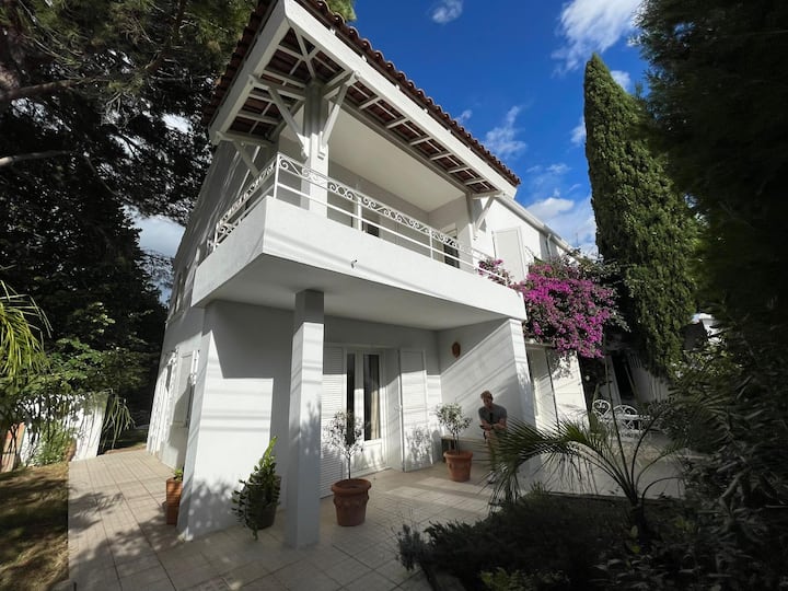 Maison De Ville Avec Piscine - Montpellier