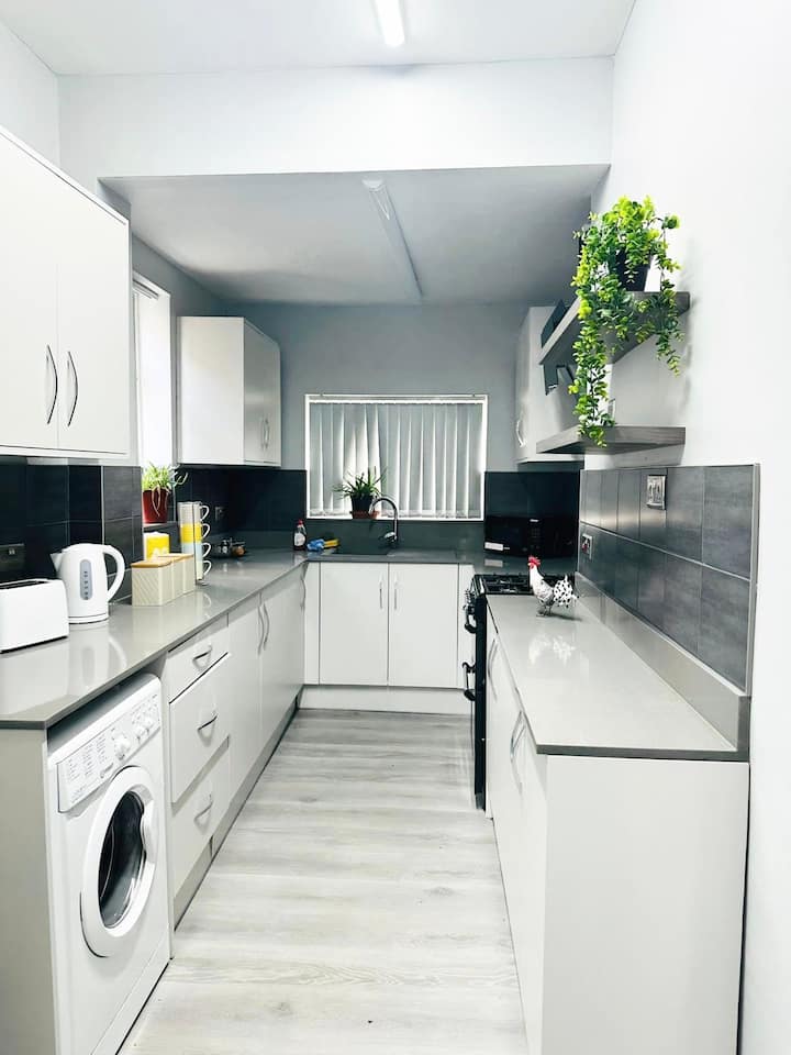 Cosy House In Old Trafford - 맨체스터