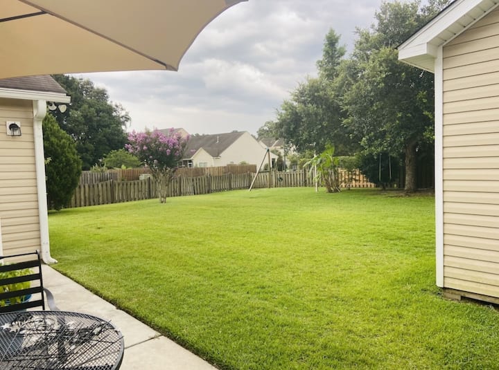 Comfortable Southern Getaway - Summerville, SC