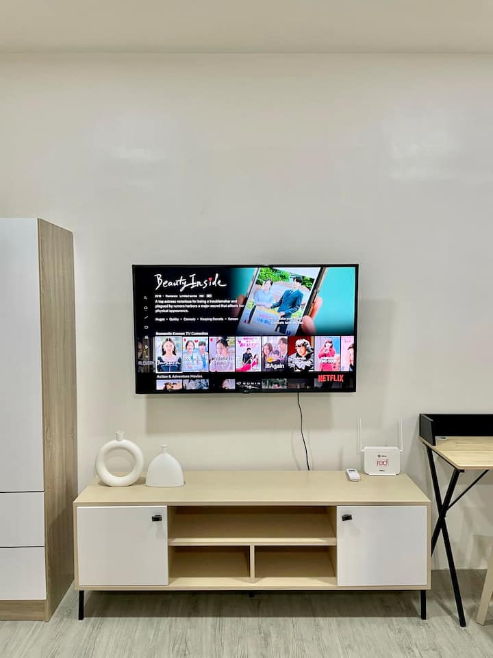 Massage Chair•pool Access• Hot Shower•wifi•netflix - Calamba