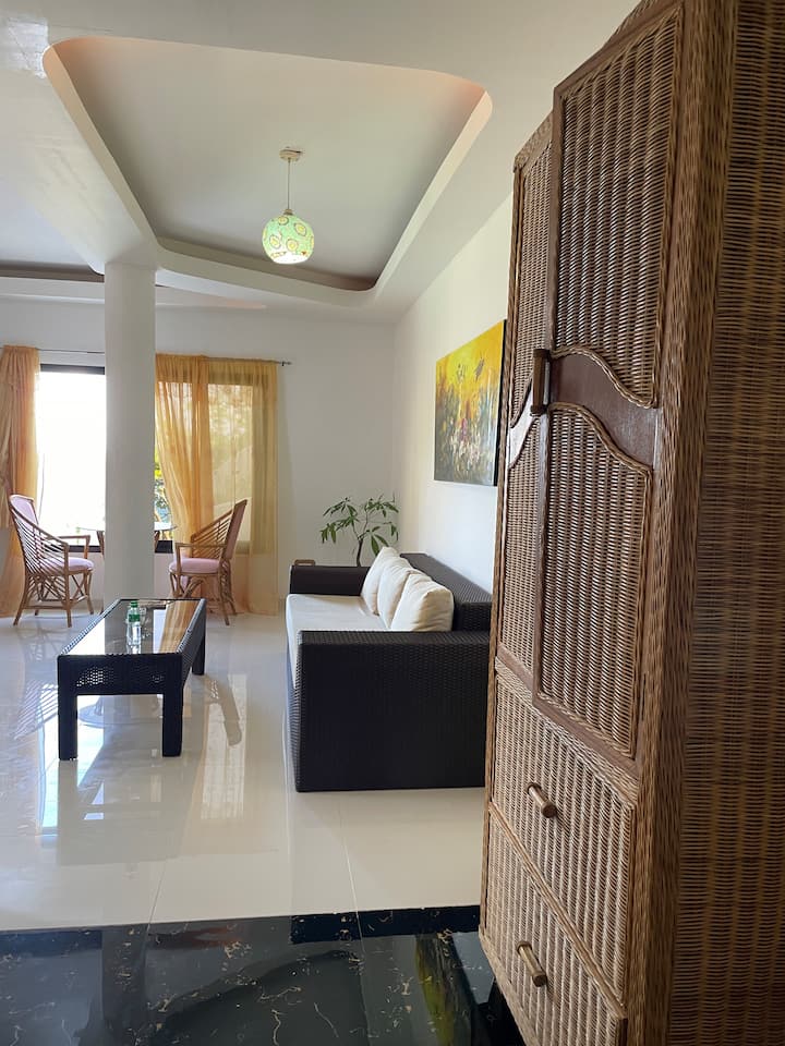 Norbert’s Lodge Apt#2 - Puerto Galera