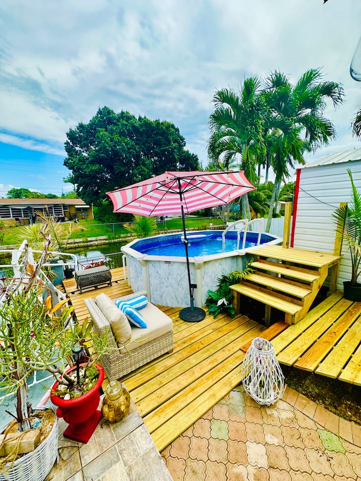 Waterfront Villa | Pool Oasis~near Beaches+casino - Aventura, FL