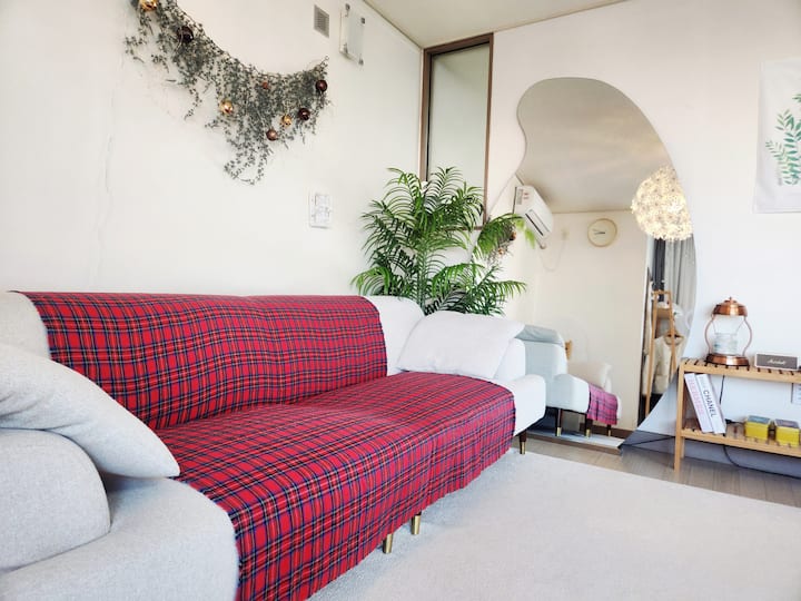 [평일한정특가]
성균관대역/Kt위즈
수원메쎄/일월수목원
스타필드수원
장기출장/무료주차 - Suwon-si