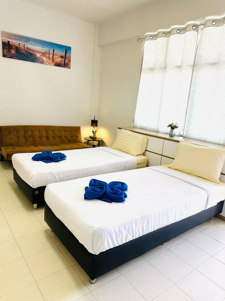 202 Twins Room@tfm Homestay - Phuket