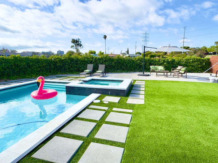 Hillside Getaway House - San Diego, CA
