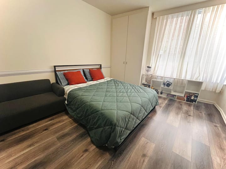 Studio Apartment East Melbourne + Free Parking - Richmond