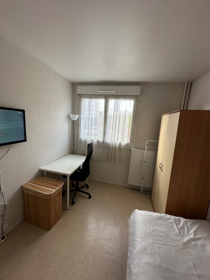 Halte Raffinée – Chambre Cosy & Bureau - Gennevilliers