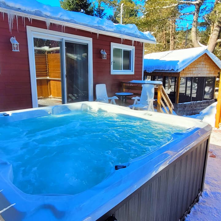 Spa Jacuzzi 6 Places >Poêle à Bois >Bord De L'eau - Shawinigan