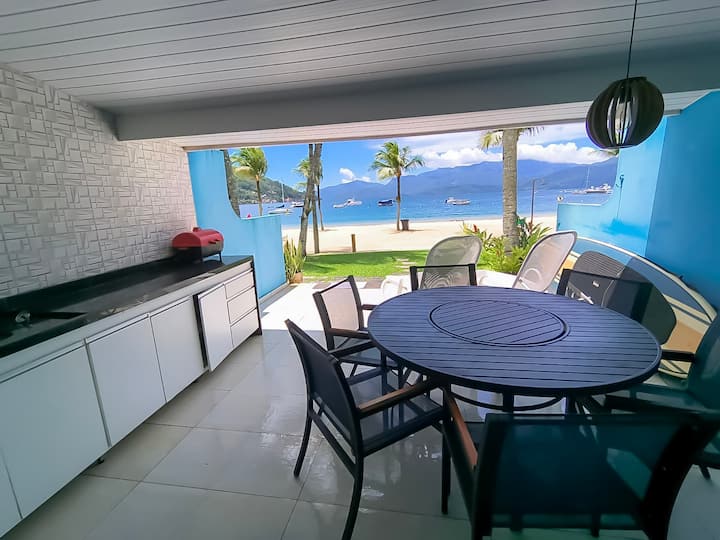 Casa Pé Na Areia Em Angra, 3 Suítes, Churrasqueira - Angra dos Reis