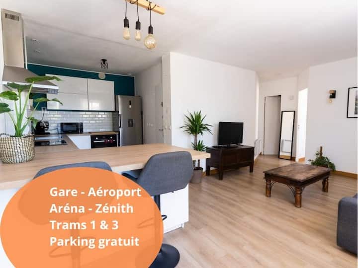 Maison Avec Jardin-wifi-pkg Gratuit-tram-commerces - Le Crès