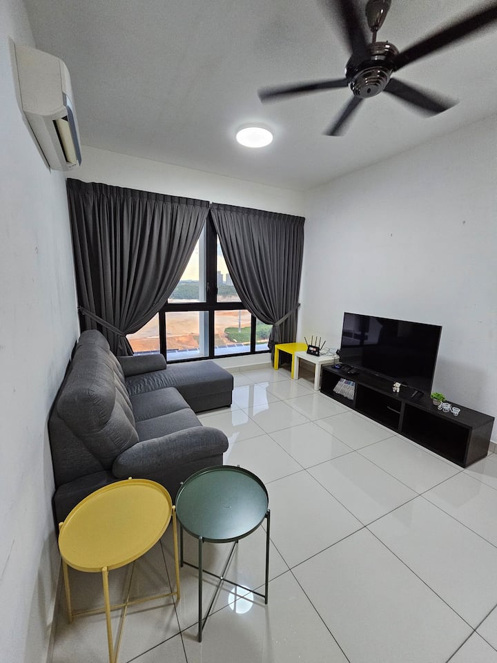 3 Bedrooms, 9 Pax Econest@ecobotanic - Gelang Patah