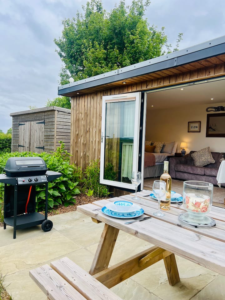 Romantic Cabin Retreat On 50-acre Suffolk Farm - Suffolk