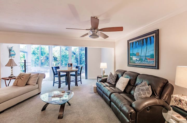 1205 Pd - Standard - Experience Coastal Charm In T - Siesta Key, FL