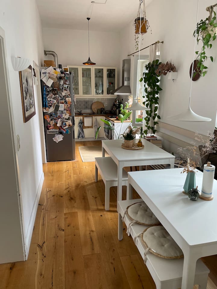 Gemütlich Und Unprätentiös - Cologne