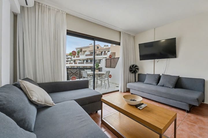 Appartement Avec Terrasse Et Piscine Chauffée - Tenerife South Airport (TFS)