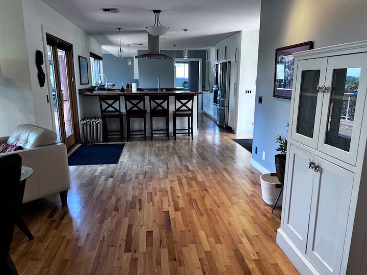 Beautiful Spacious View Home Close To Uo - Eugene, OR