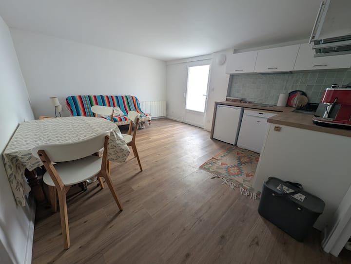 Petit Appartement à Montreuil, Proche De Paris. - Montreuil