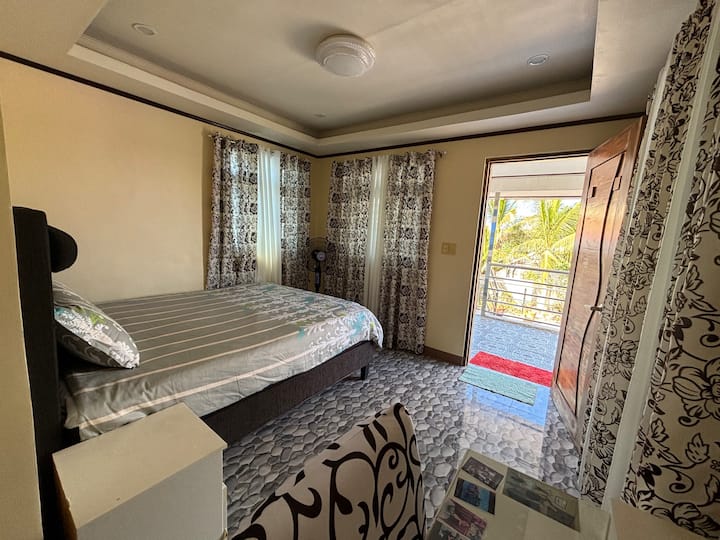D & L Sweet Transient Inn - Candon