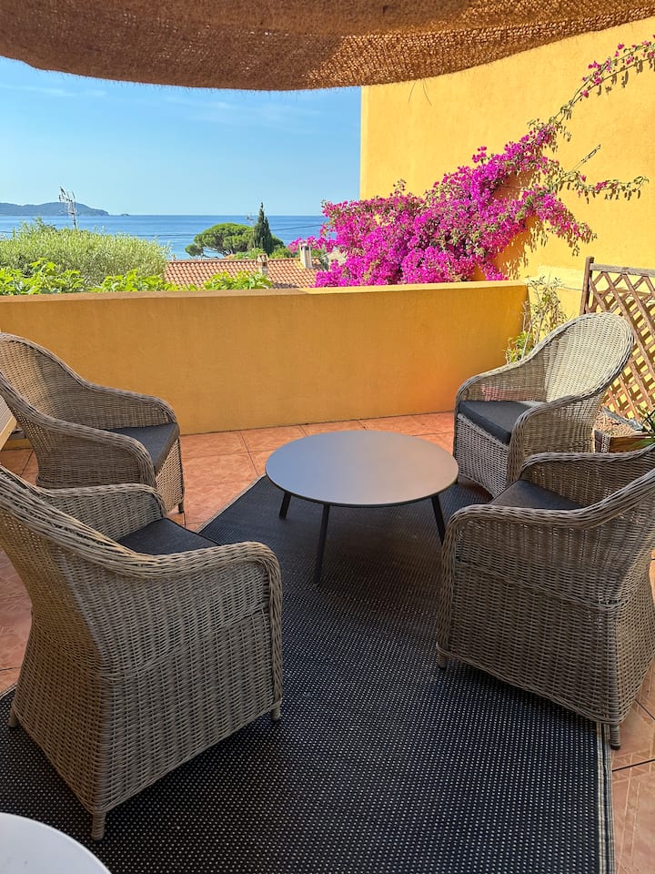 Maison Avec Accès Mer à Pied - Carqueiranne