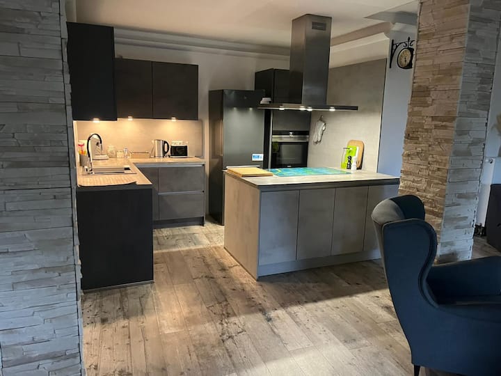 Geräumige, Moderne 110 Qm Wohnung Nähe Messe Essen - Essen