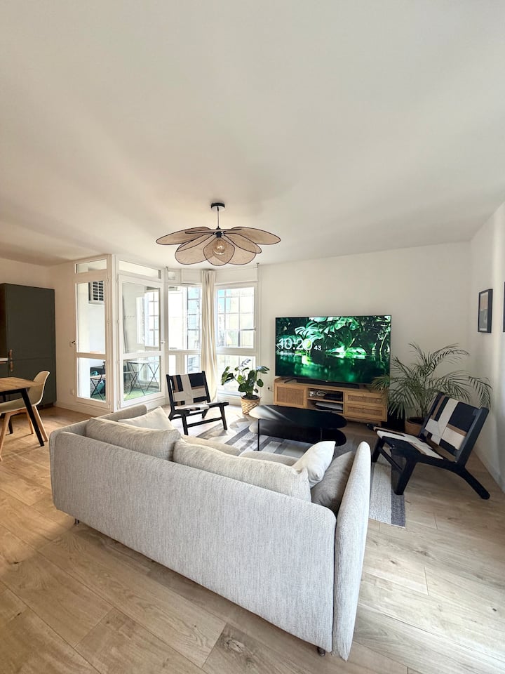 T3 Avec Patio & Parking – Antigone, Clim&bureau - Montpellier