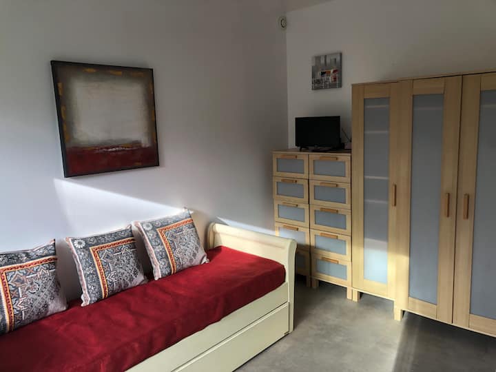 Studio Avec Terrasse Aménagée - Fréjus