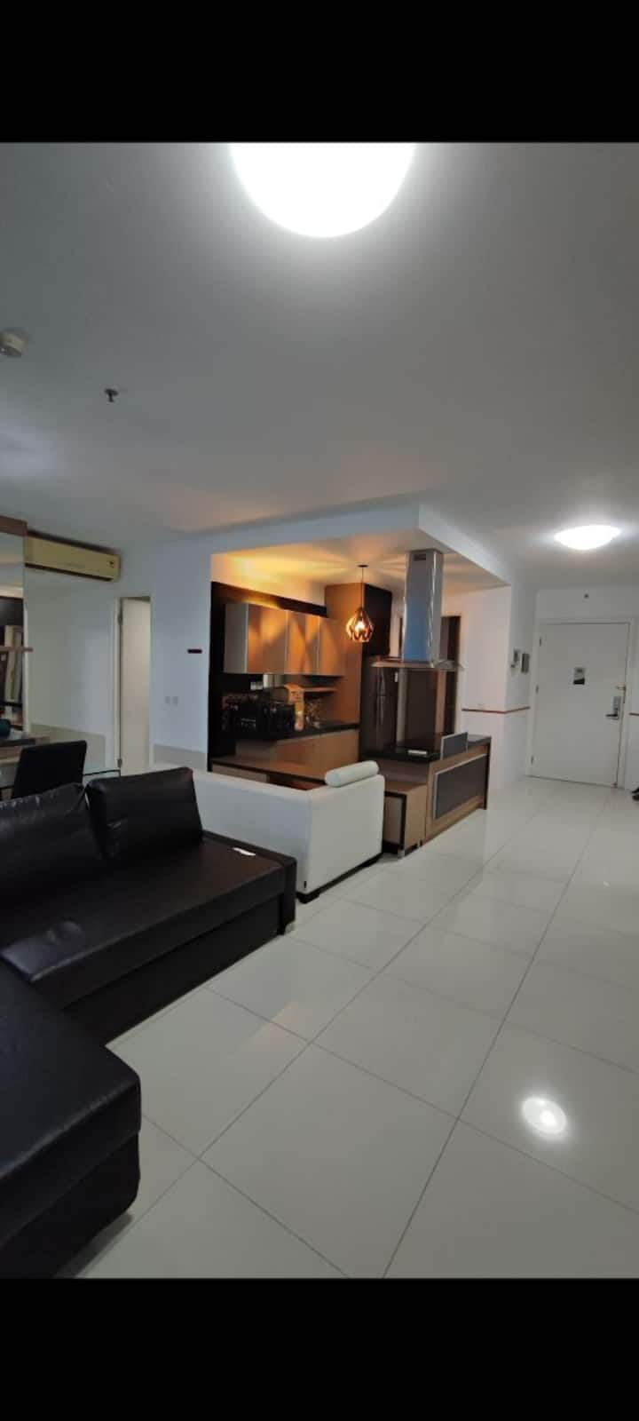 Full Furnished

Kt 3+1
Km 2+1 - Surabaya