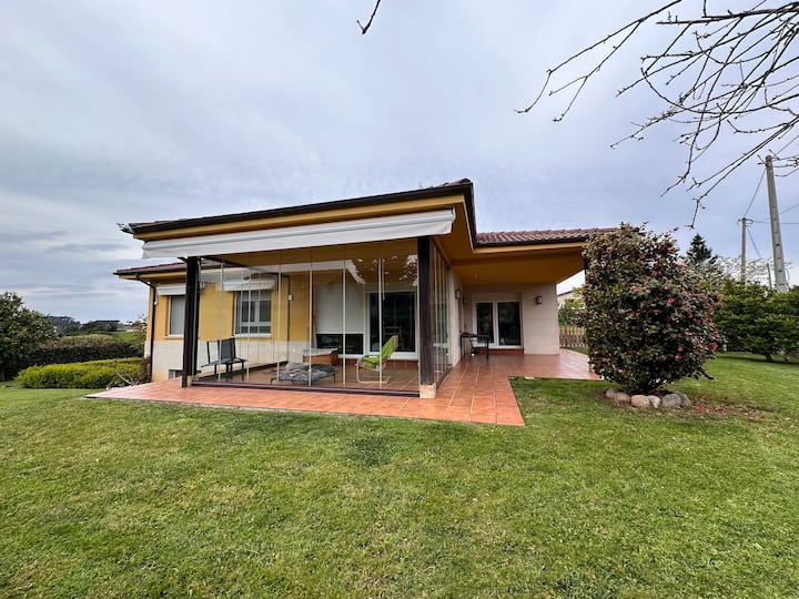 Casa Con Jardín Privado Y Porche. Ideal Familias - Astúrias