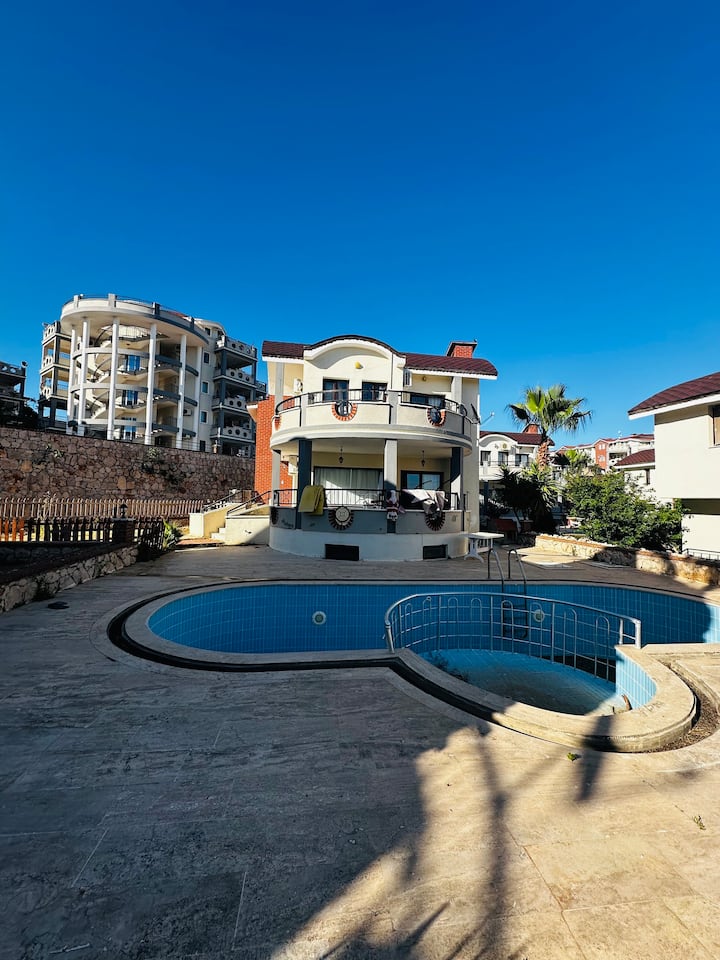 3+1 Villa Müstakil Havuzlu Deniz - Didim