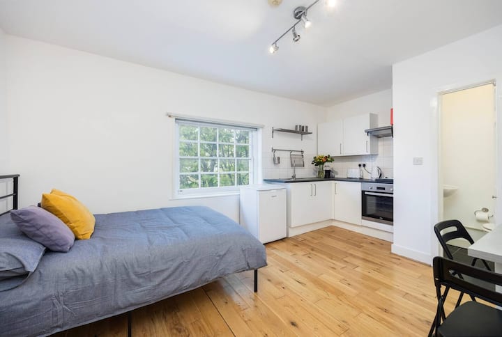 Islington- Offord Road | Beemyguest® - Blackfriars - London