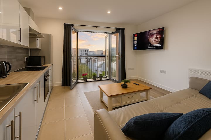 Central Liverpool Hideaway • Step-free • Balcony - Liverpool