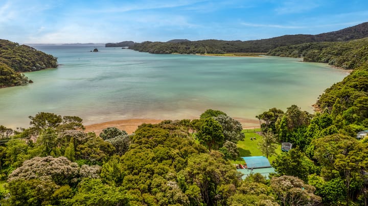 Te Wharemoana  Kiwiana - Bay Of Islands