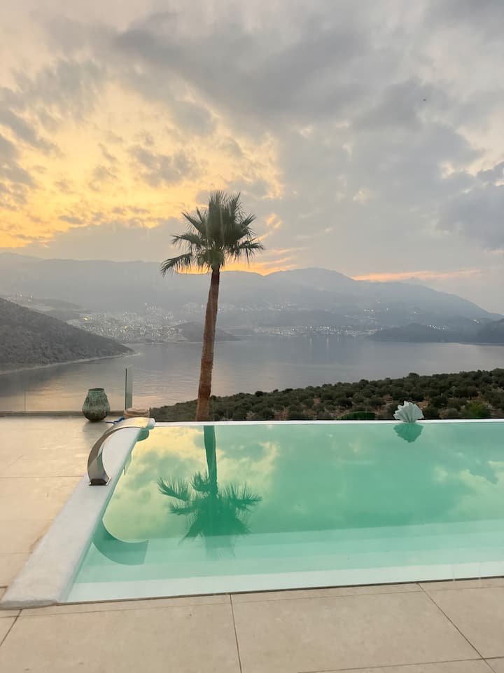 ŞAtoram- Iconic Stone House With Incredible View - Ova