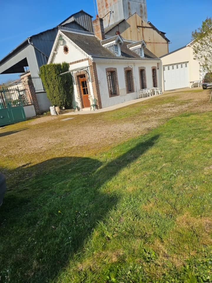 Maison à La Campagne Au Calme - Vendôme