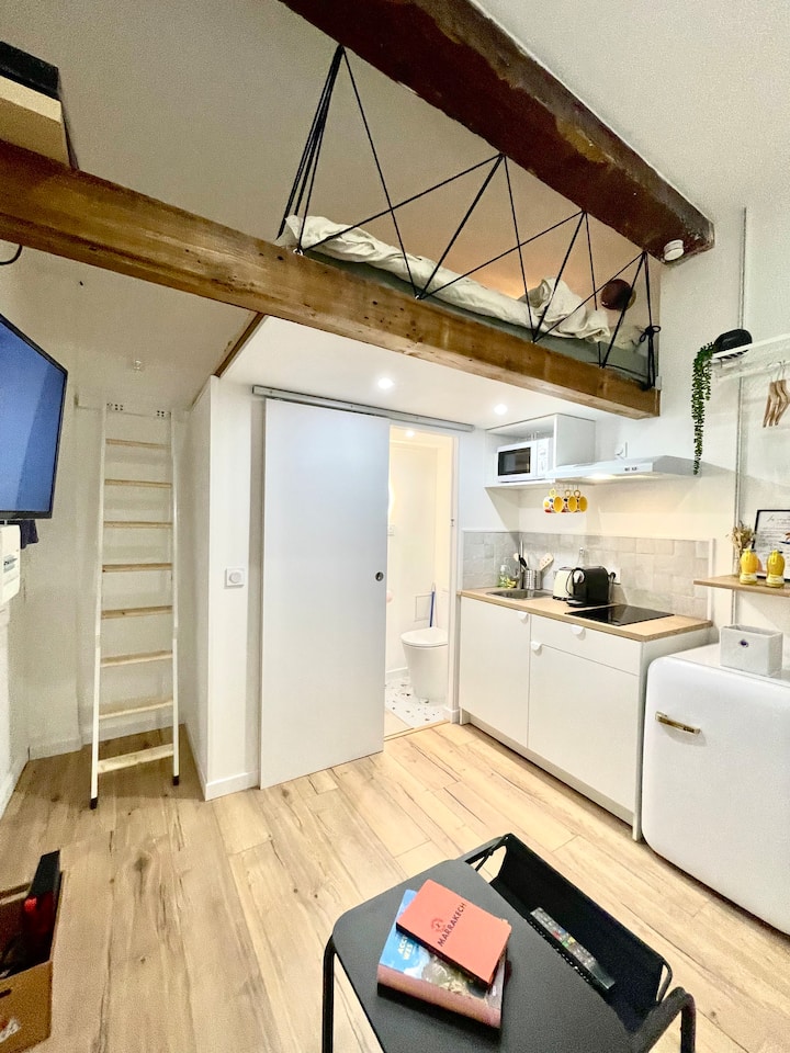 « Le Good Spot » Studio Hypercentre Neuf/clim/wifi - Ibis Budget Montpellier Nord Euromédecine