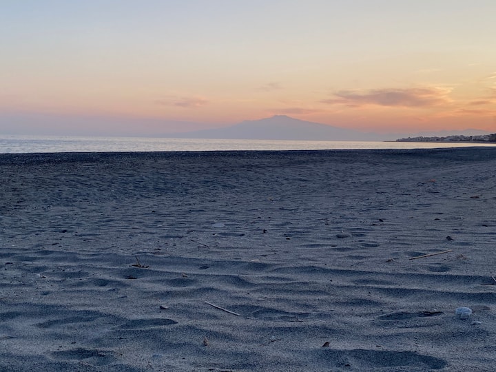 Sanlorenzobeach: Frontemare, Veranda 4 Posti Letto - Bova Marina