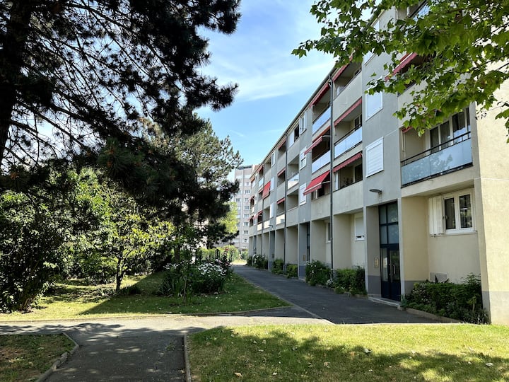 Appartement 2 Chambres + Balcon + Parking - Vitry-sur-Seine