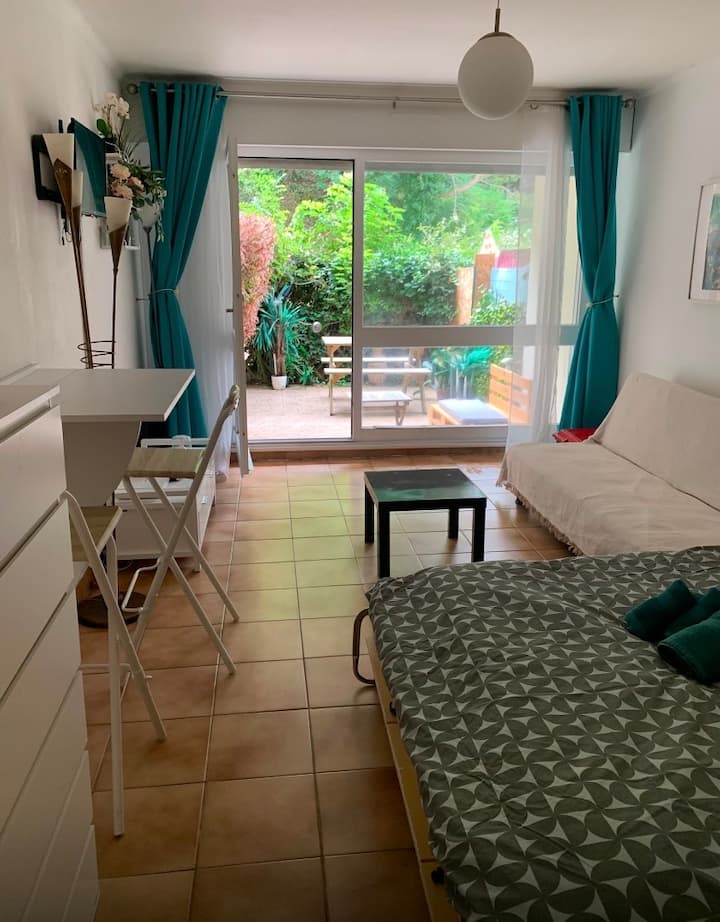 Bright Studio - Terrace & Parking - 5 Min To The Beach - Trouville-sur-Mer