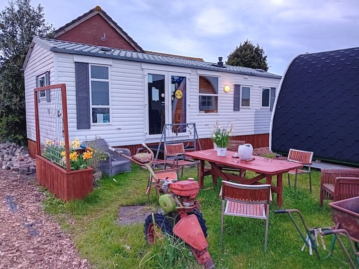 Vakantiehuis De Gladiool  Op Kleine Camping - Lisse