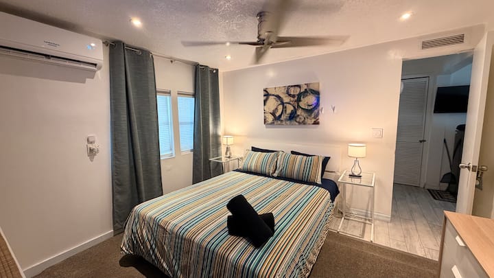 2. Tiny House Totally Furnished Vacations/recovery - South Lake, Miami
