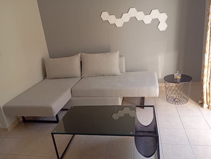 Comfort By The Nest Urban Stay -  Spacious Place - Кардица