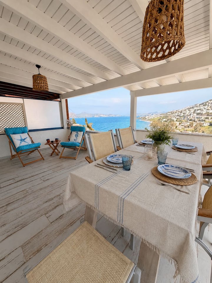 Deniz Manzaralı 2+1 Villa - Yalıkavak