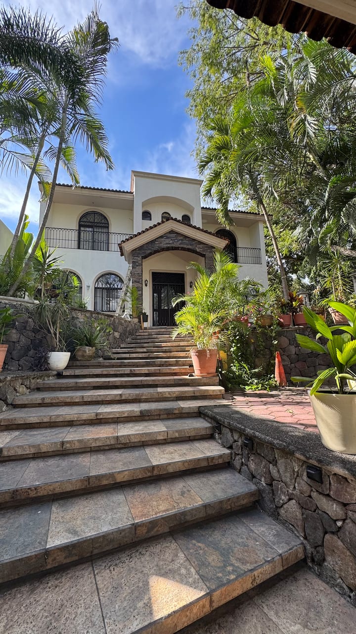 Casa Las Palmas - Colima