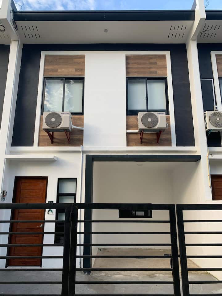 Hun's Cozynest - Baclayon